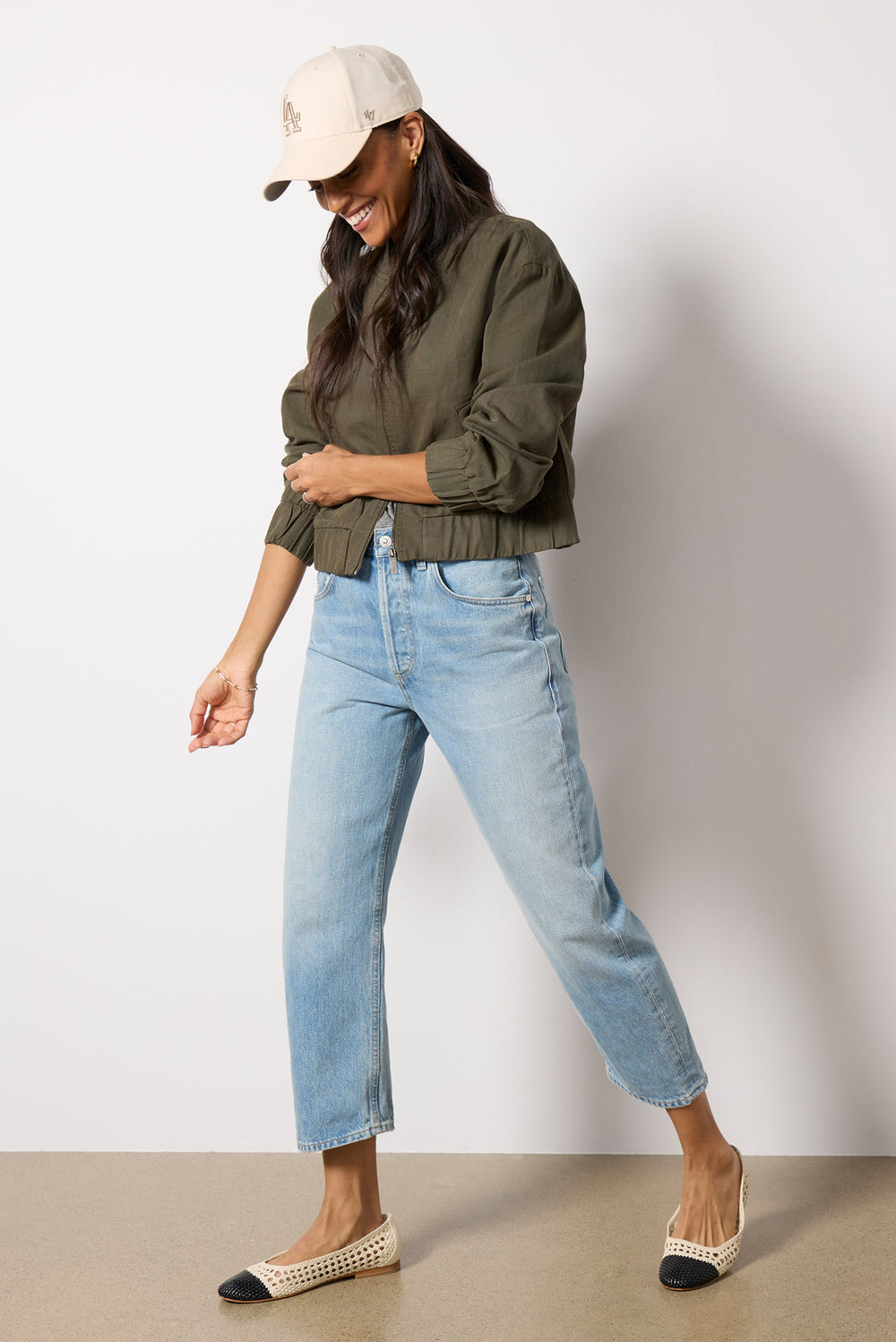Linen Bomber