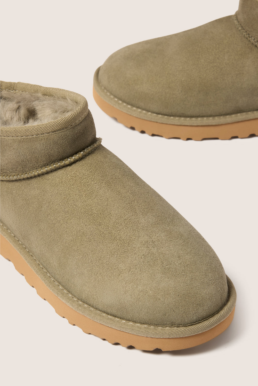 Women's UGG® Boots & Slippers | EVEREVE